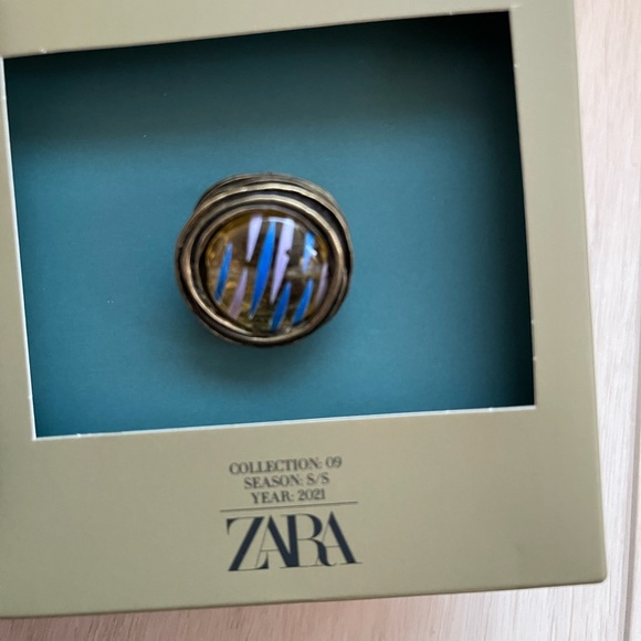 Zara | Jewelry | Zara Round Glass Ring Size Med Limited Edition Med ...